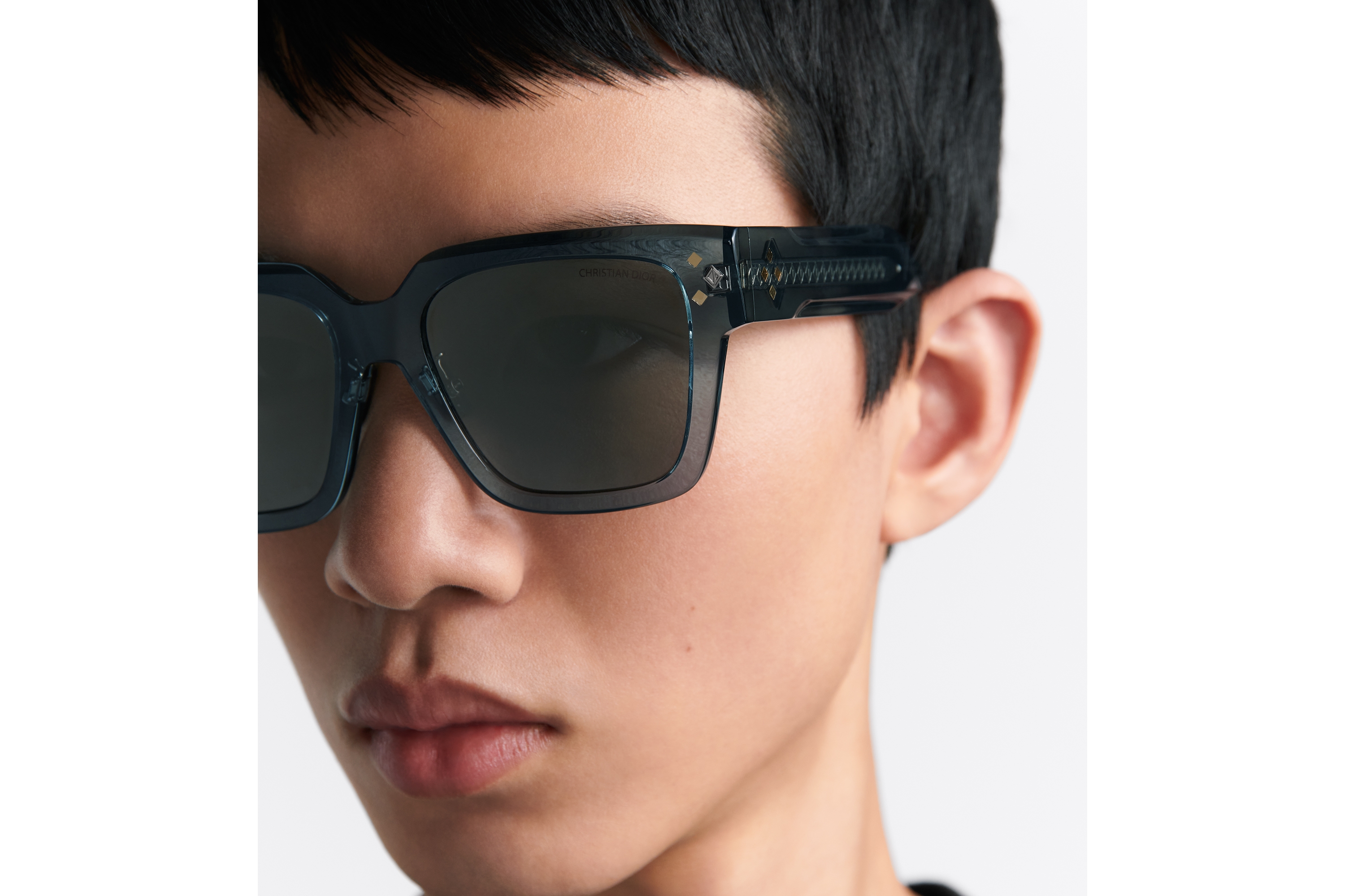 CD Diamond S3F Transparent Gray-Blue Square Sunglasses | DIOR