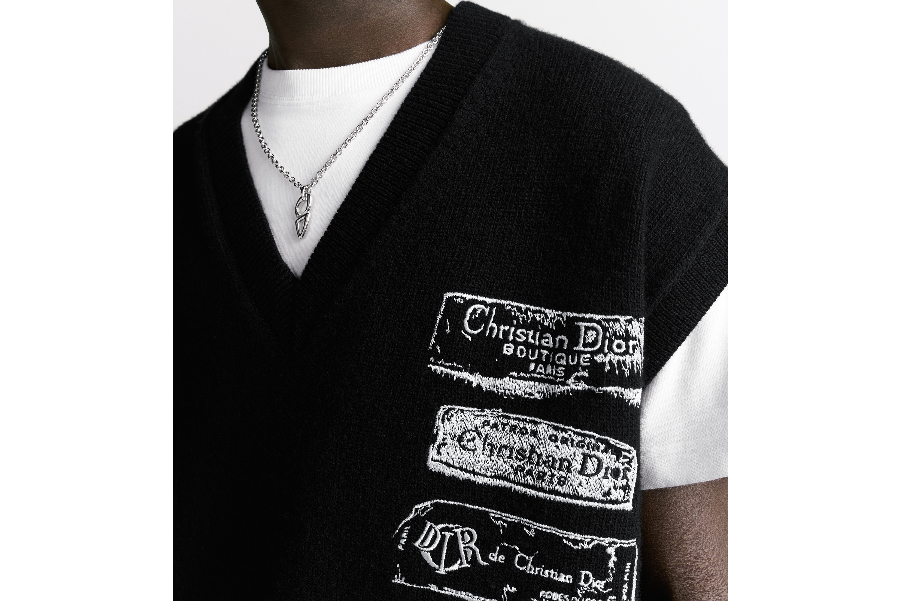 Dior Archives Labels Sweater Vest Black Virgin Wool Jersey | DIOR