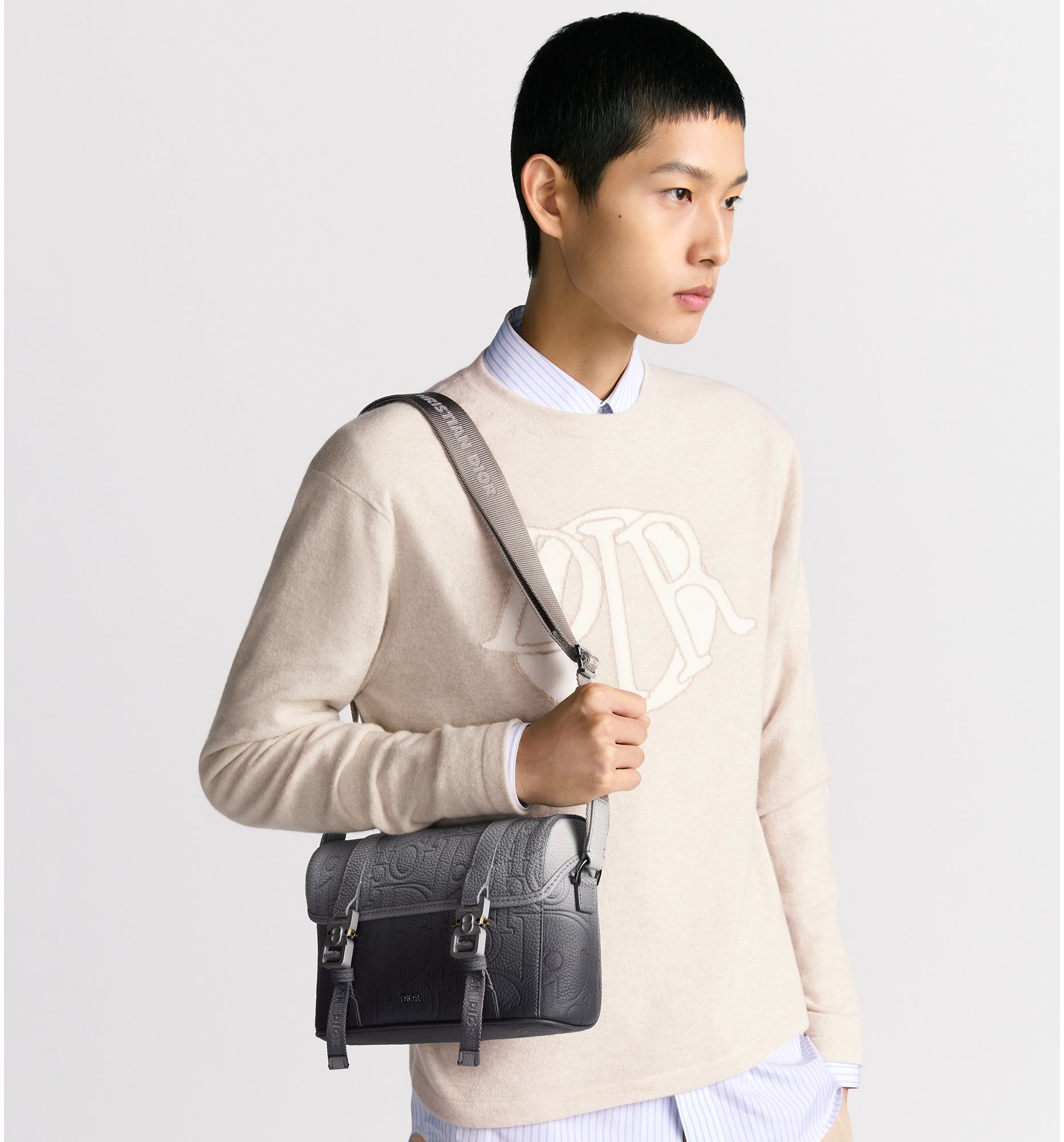 Dior Hit The Road Messenger Tasche mit Umschlagklappe Dior Gravity ...