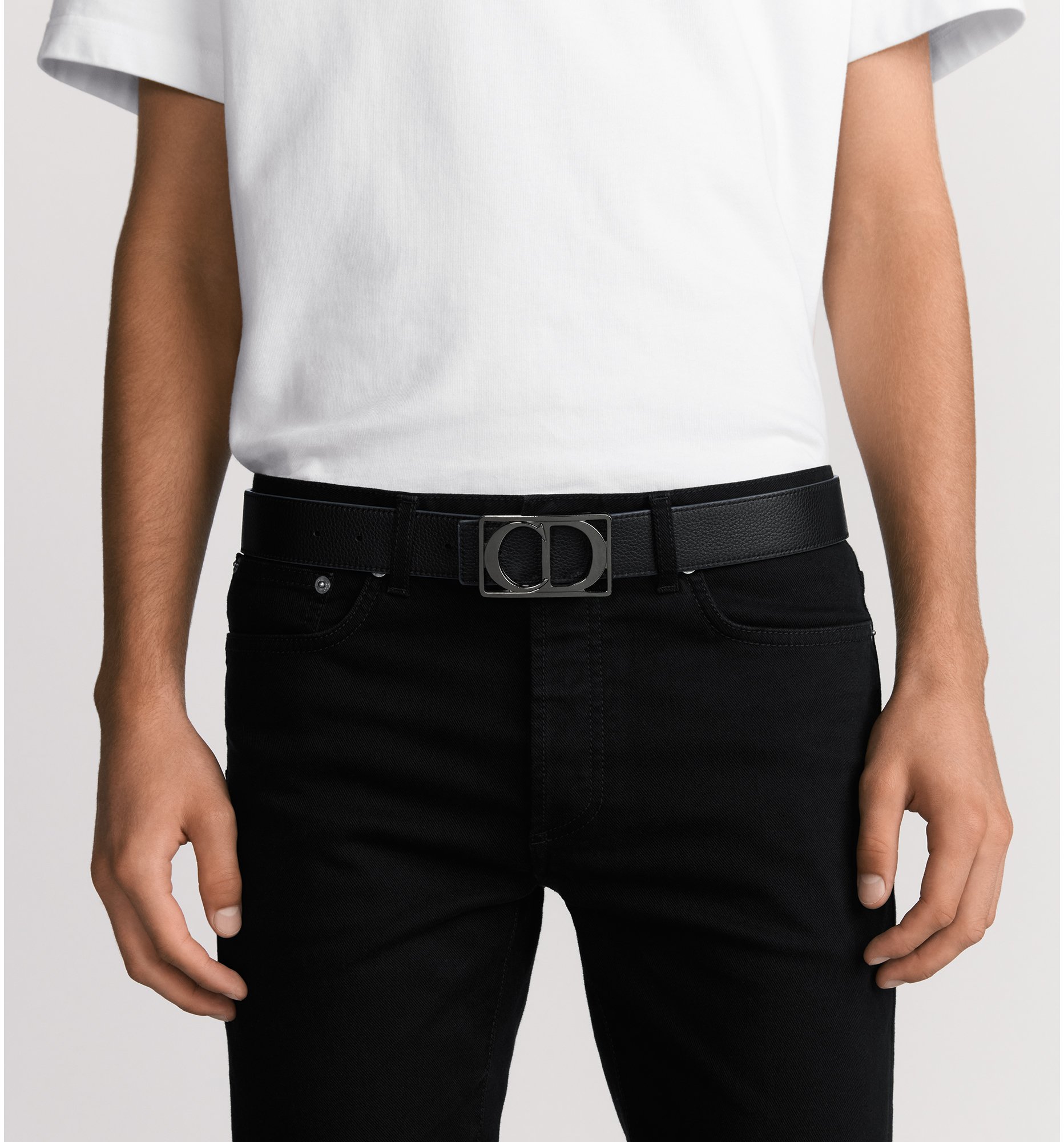 Boucle de ceinture CD Icon Laiton finition ruthénium, 35 mm | DIOR