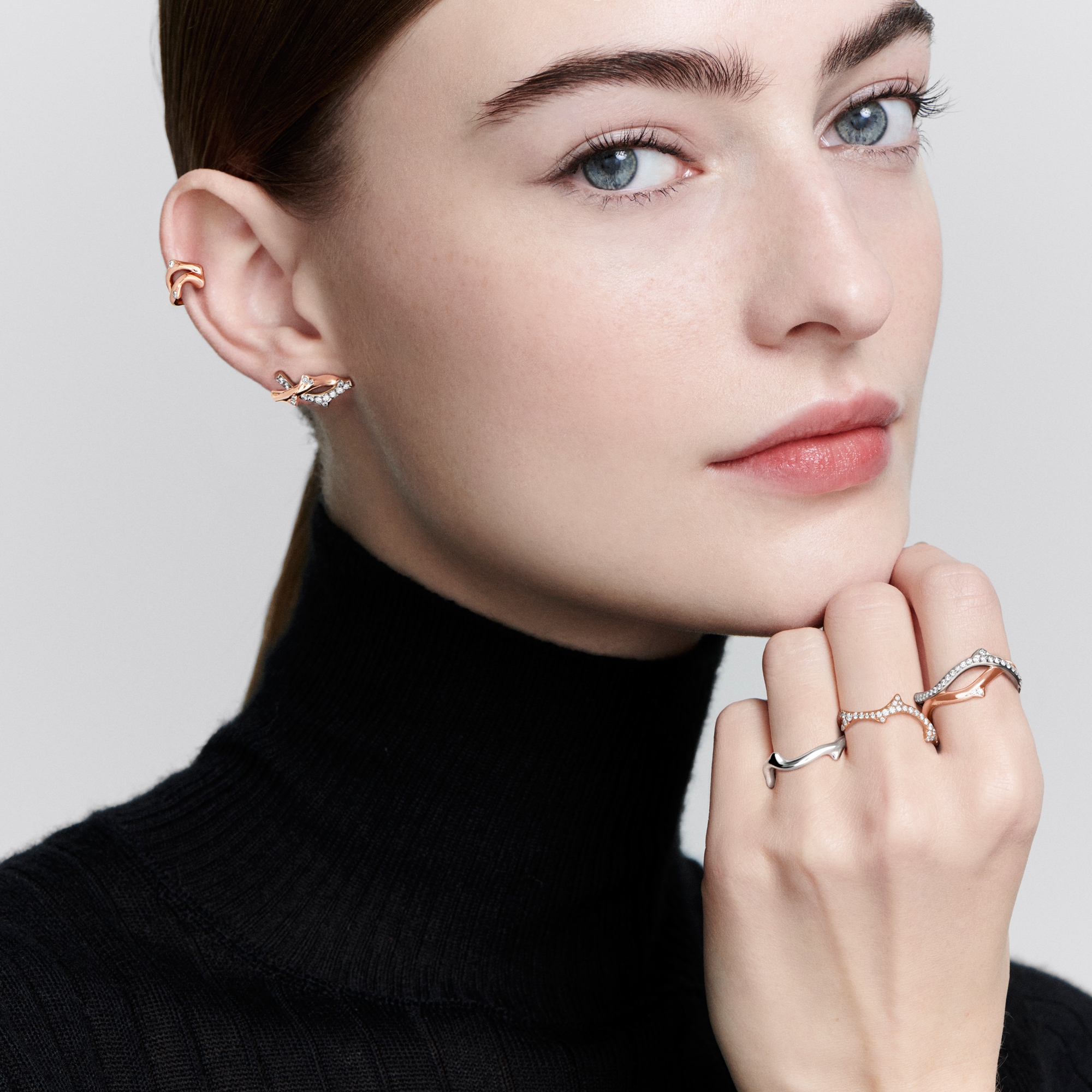 Bois de Rose Single Ear Cuff Pink Gold and Diamonds | DIOR