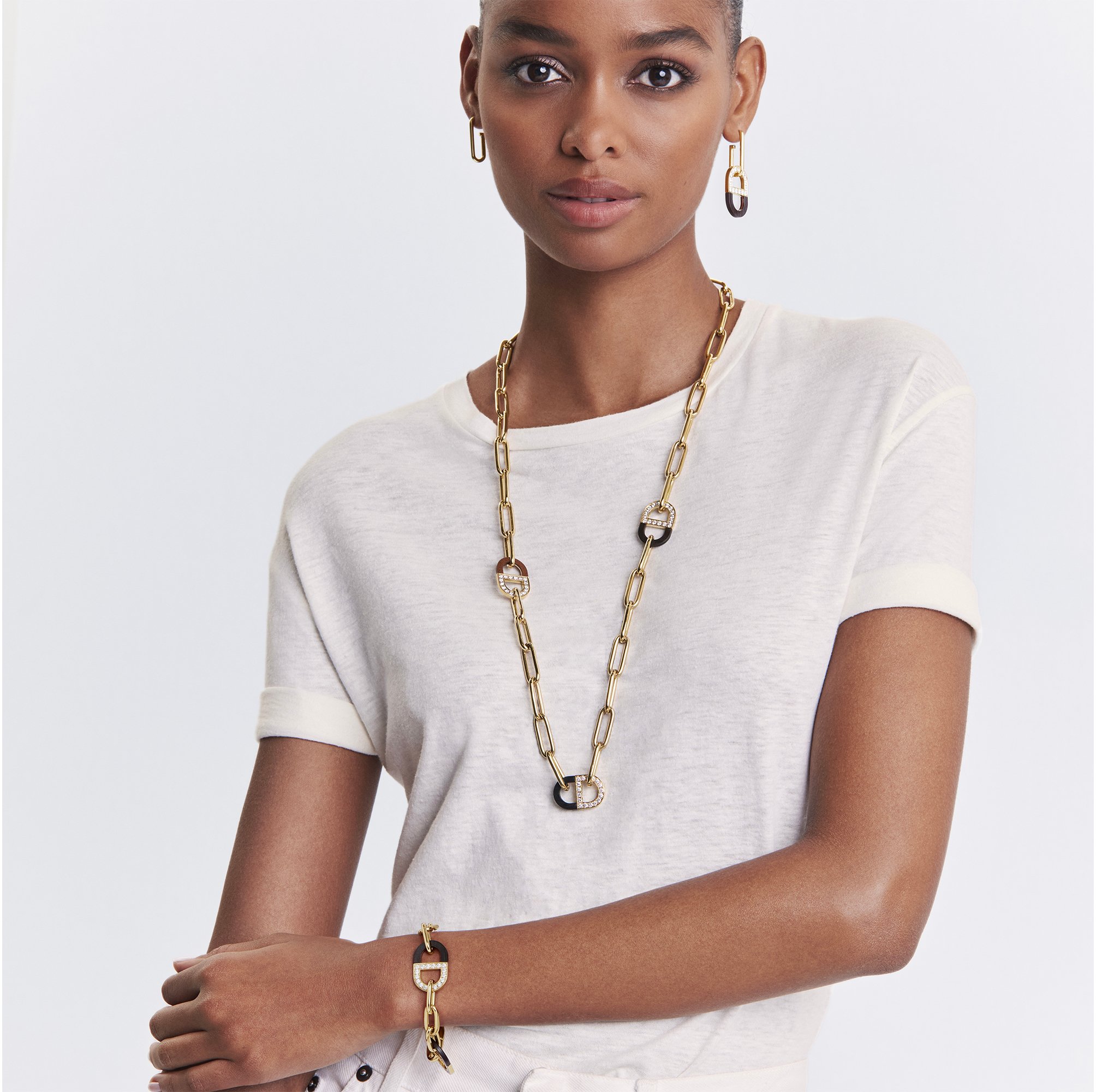 Color Dior Long Necklace Yellow Gold, Diamonds and Ebony | DIOR