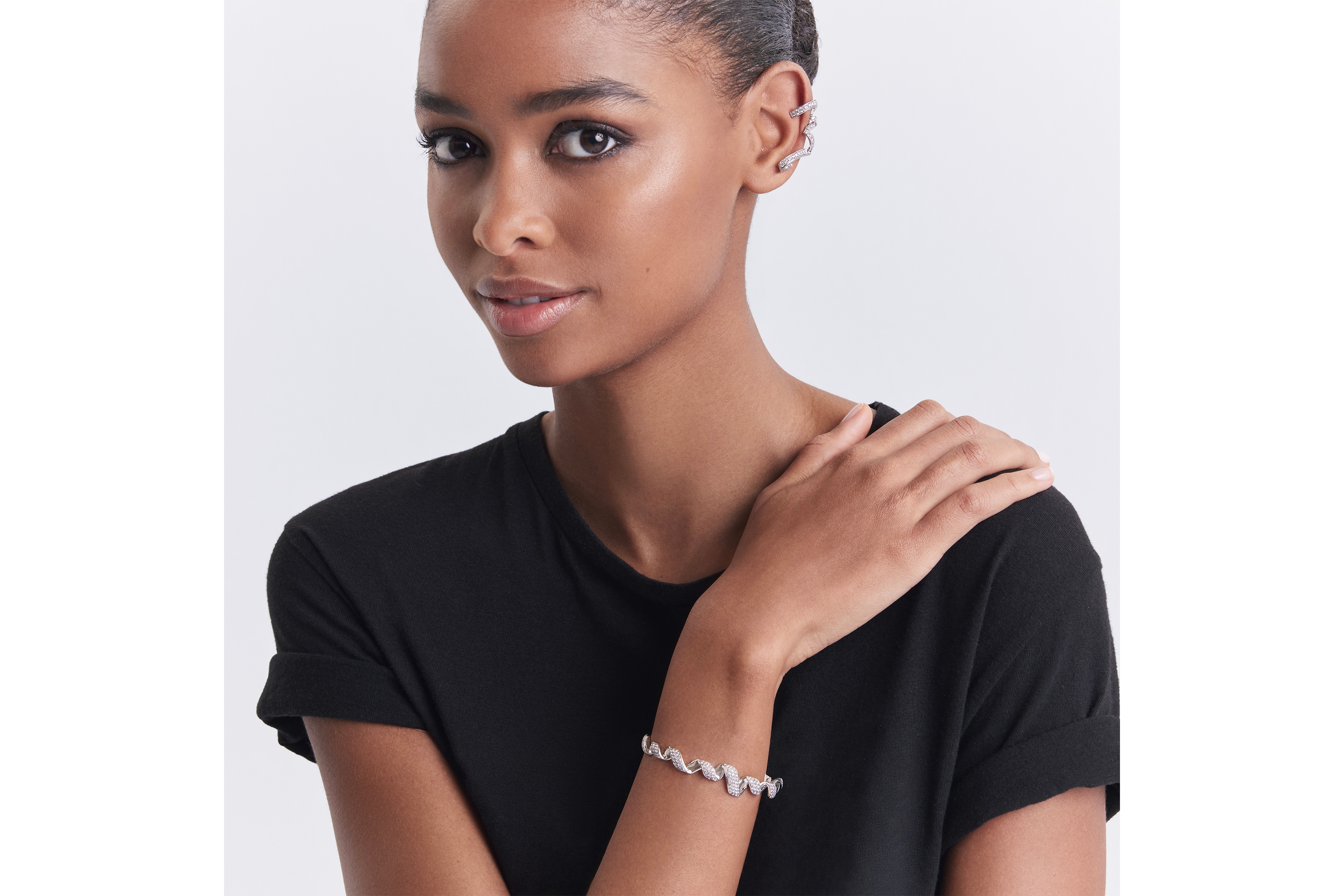 Couture Dior Bracelet White Gold and Diamonds | DIOR