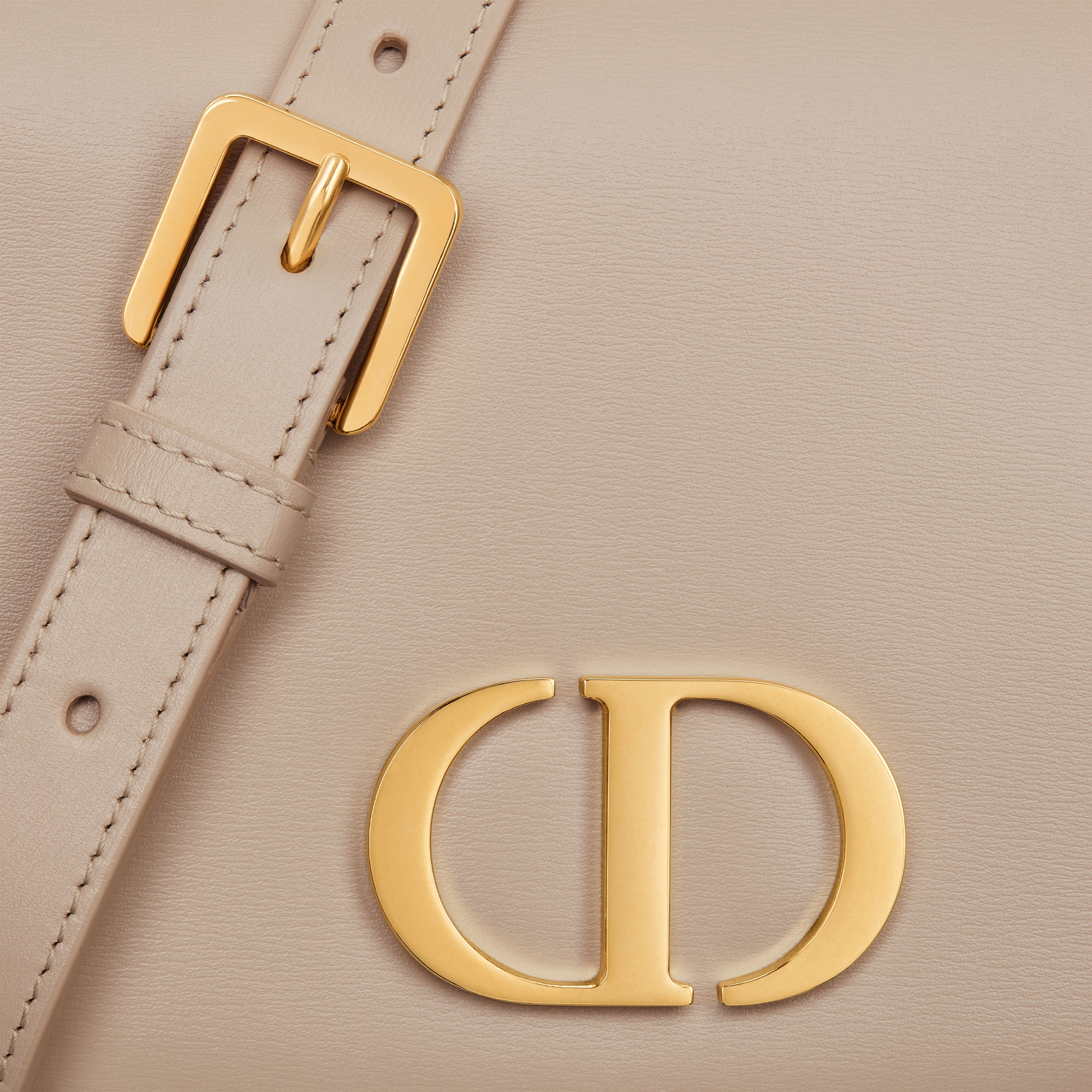 Medium 30 Montaigne Avenue Top Handle Bag Powder Beige Ribbed Calfskin ...