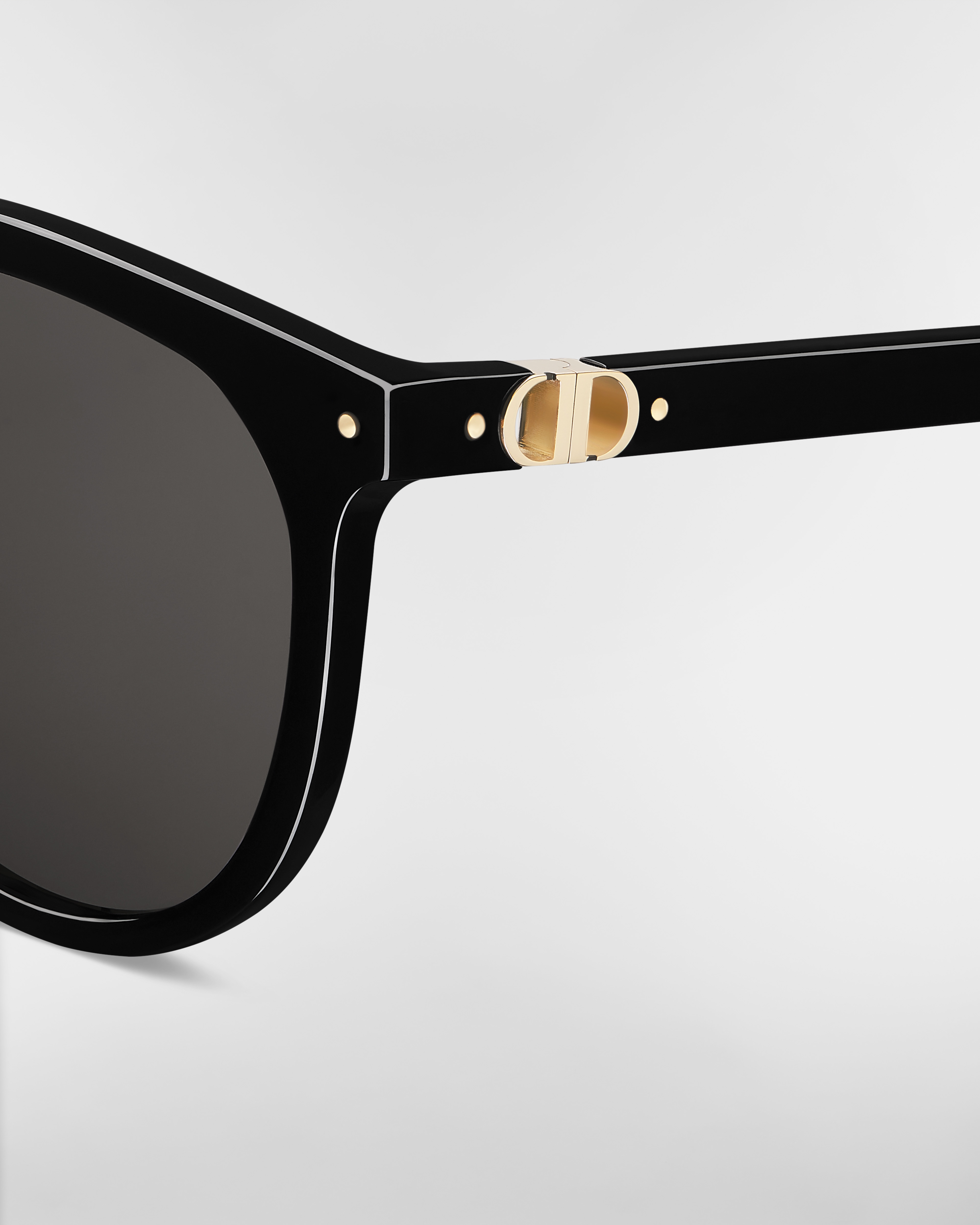 Petit CD R1F Black Round Sunglasses with Dior Lucky Gold-Finish Metal ...