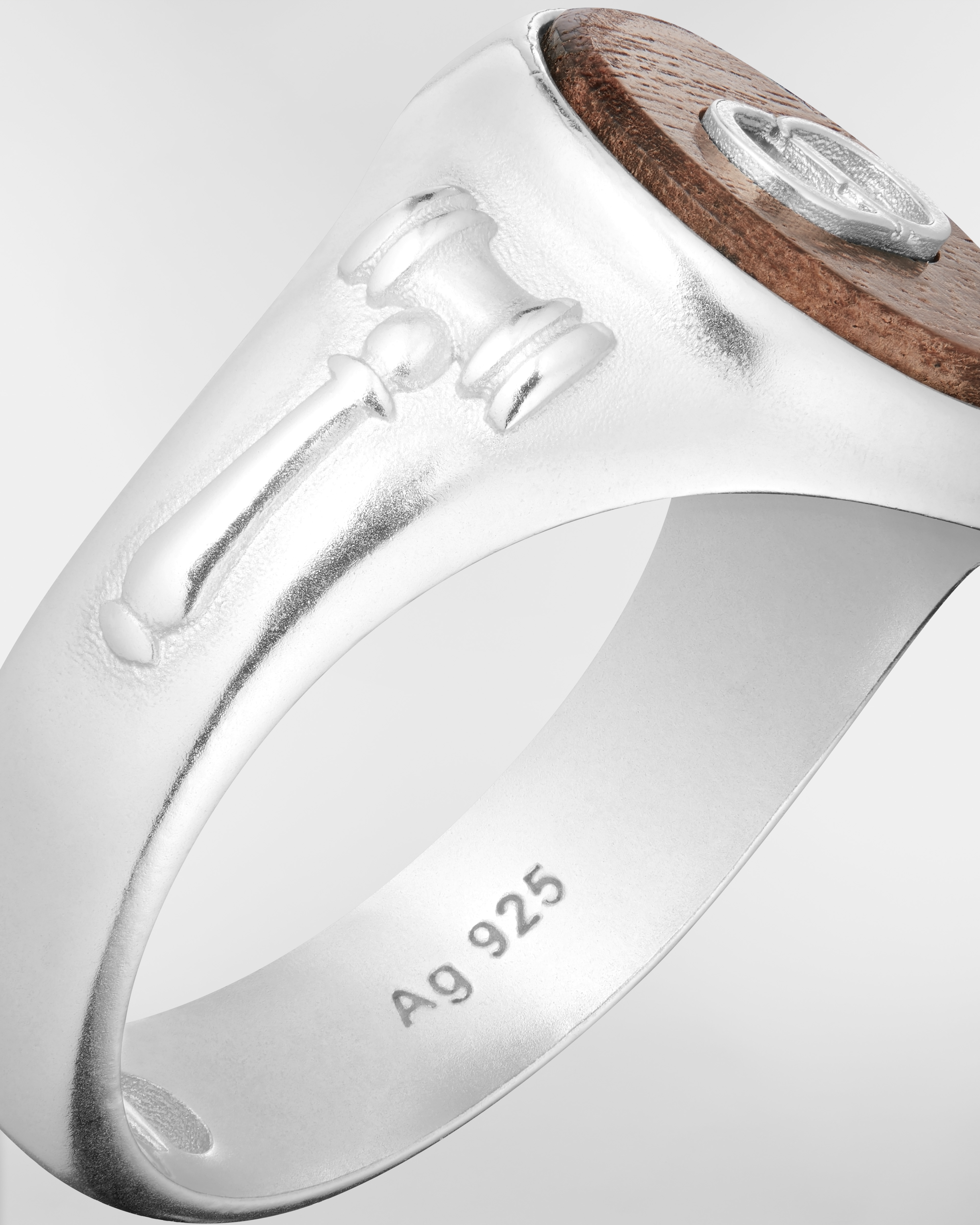 Chevalière Knock on Wood Argent et bois de Santos | DIOR