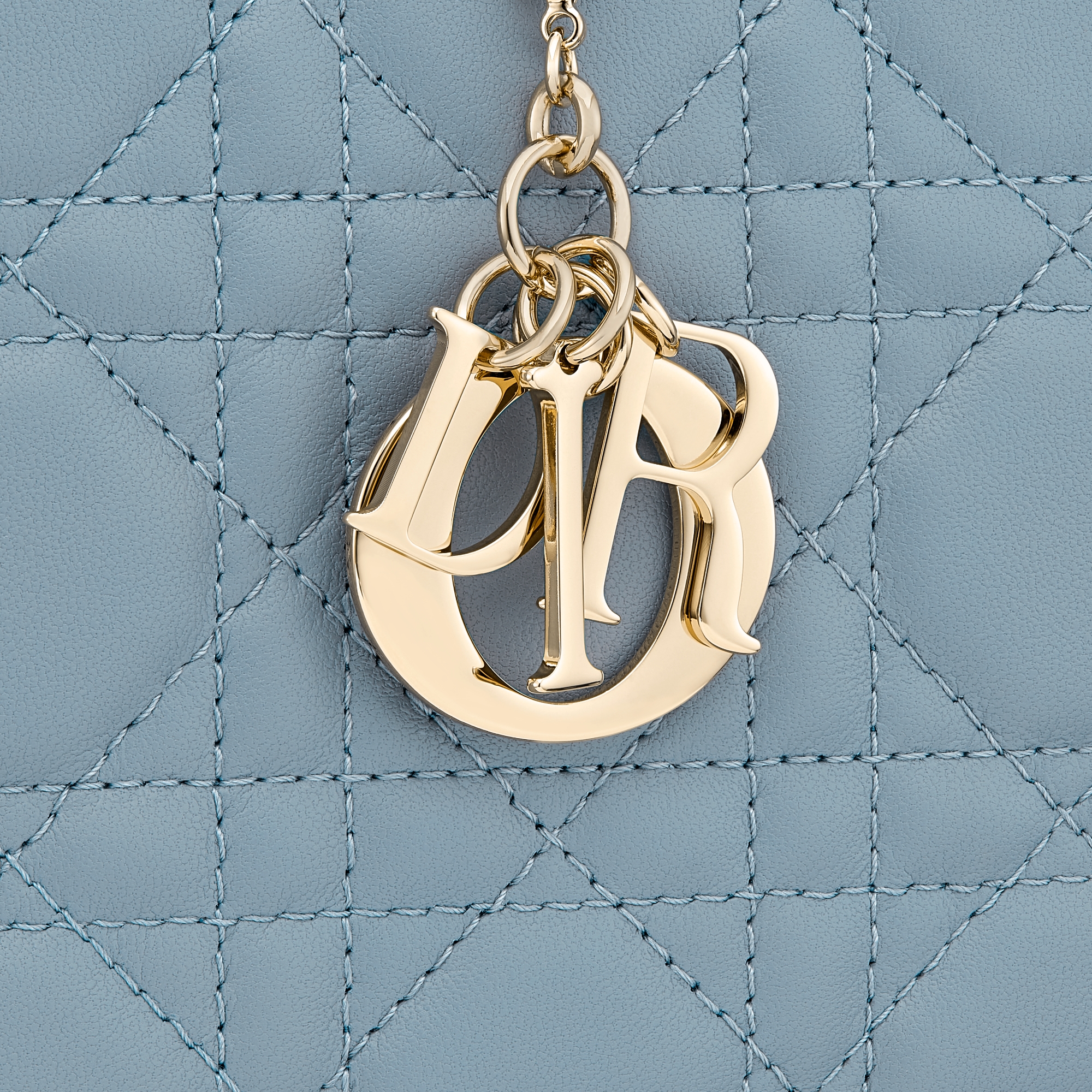 Lady Dior Pouch with Chain Cloud Blue Cannage Lambskin | DIOR