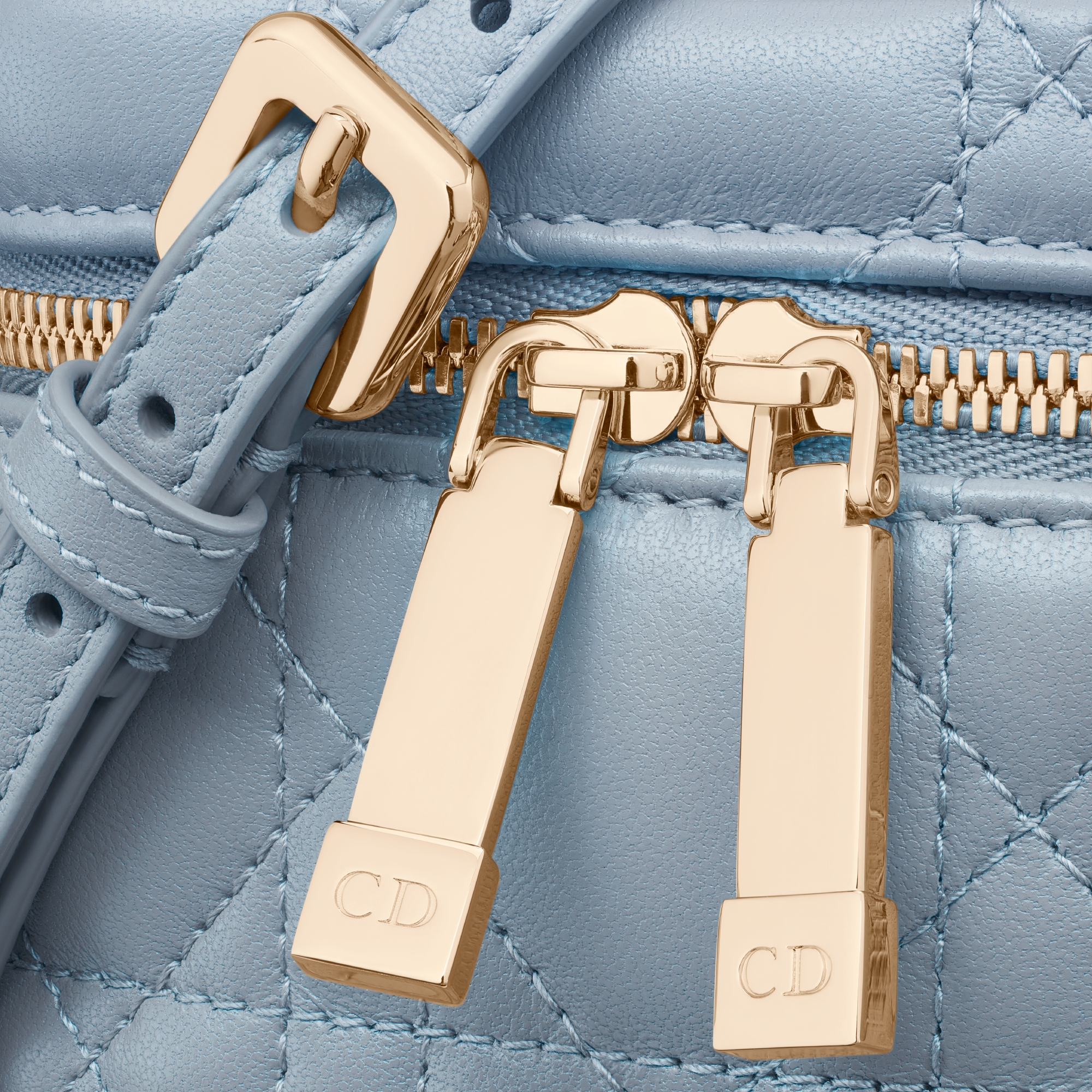 Lady Dior Micro Vanity Case Cloud Blue Cannage Lambskin | DIOR