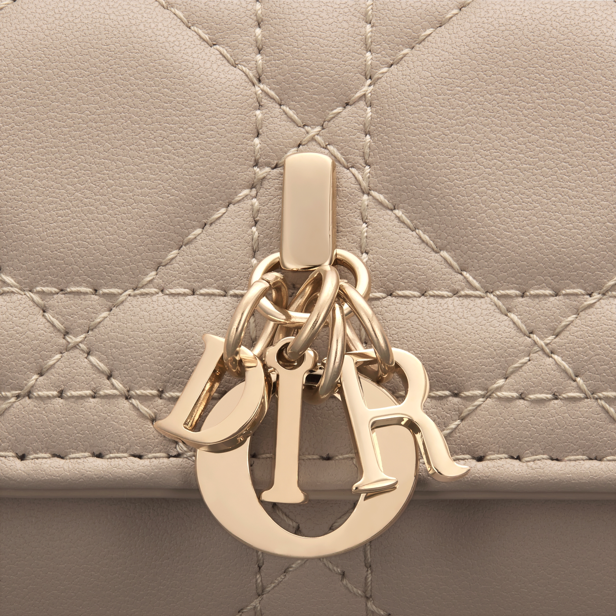 My Dior Aster Key Case Powder Beige Cannage Lambskin | DIOR