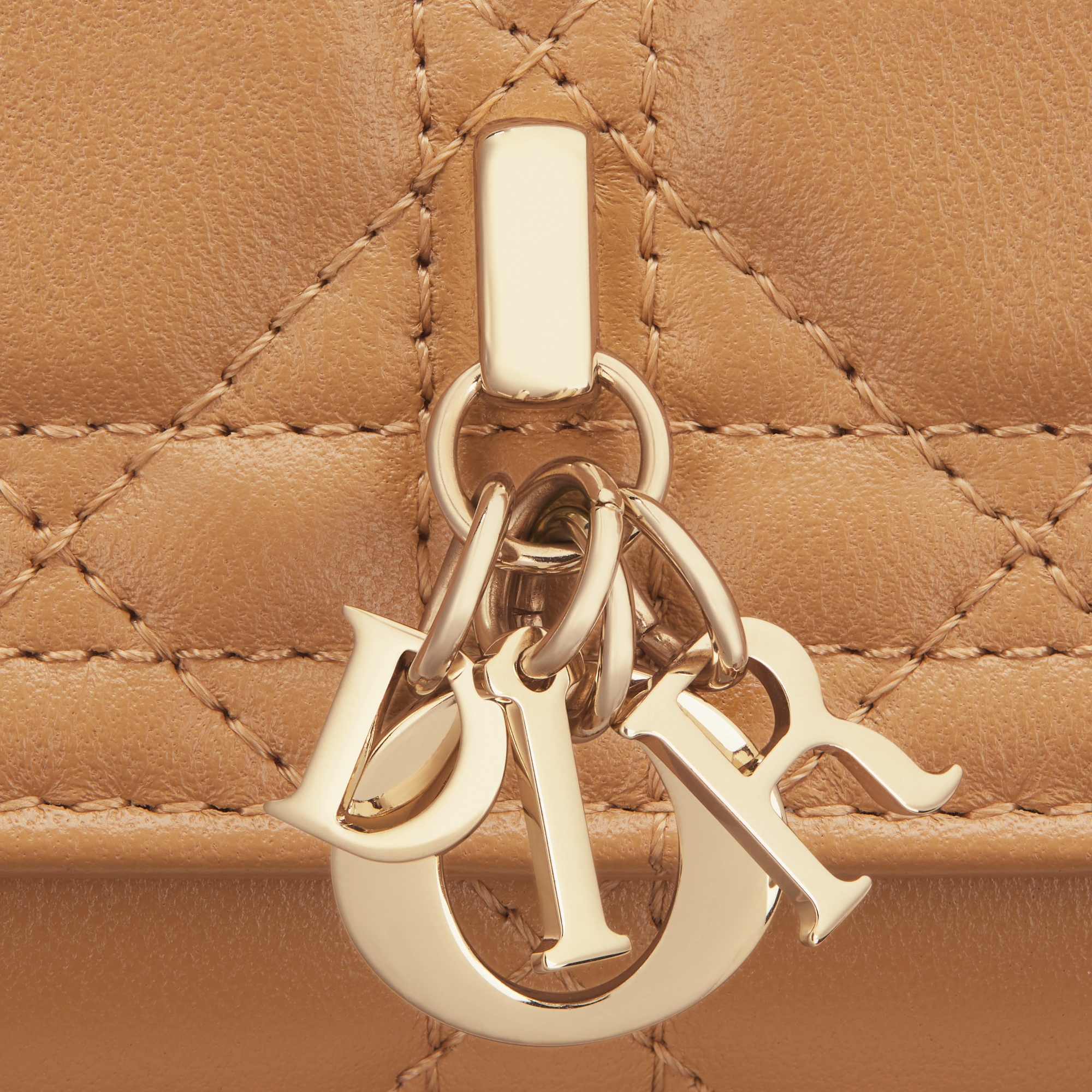 My Dior Aster Key Case Medium Tan Cannage Lambskin | DIOR