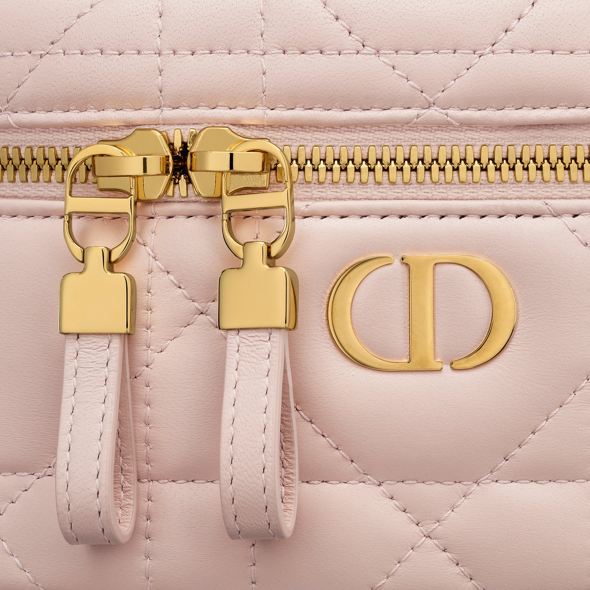 Dior Caro Mini Vanity Case Powder Pink Macrocannage Lambskin | DIOR